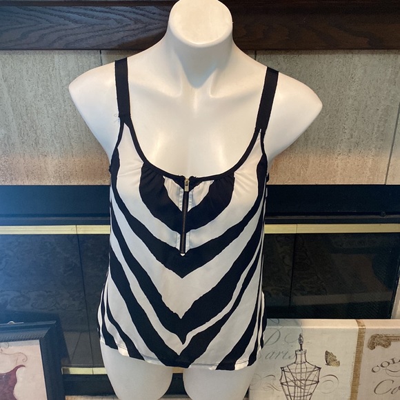 Express | Tops | Express Black And White Zebra Striped Tank | Poshmark